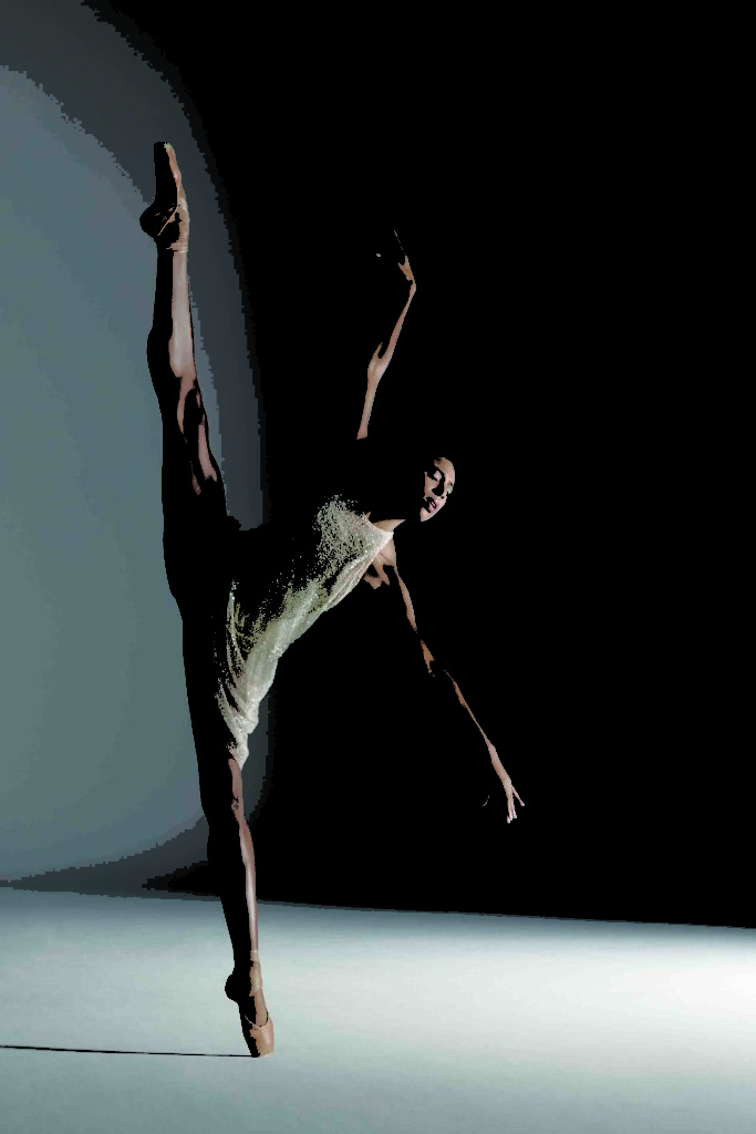 Alonzo King LINES Ballet | Globe Dancer